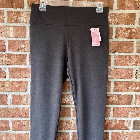 Fornia | Pants & Jumpsuits | New Fornia Los Angeles Fleece Leggings ...